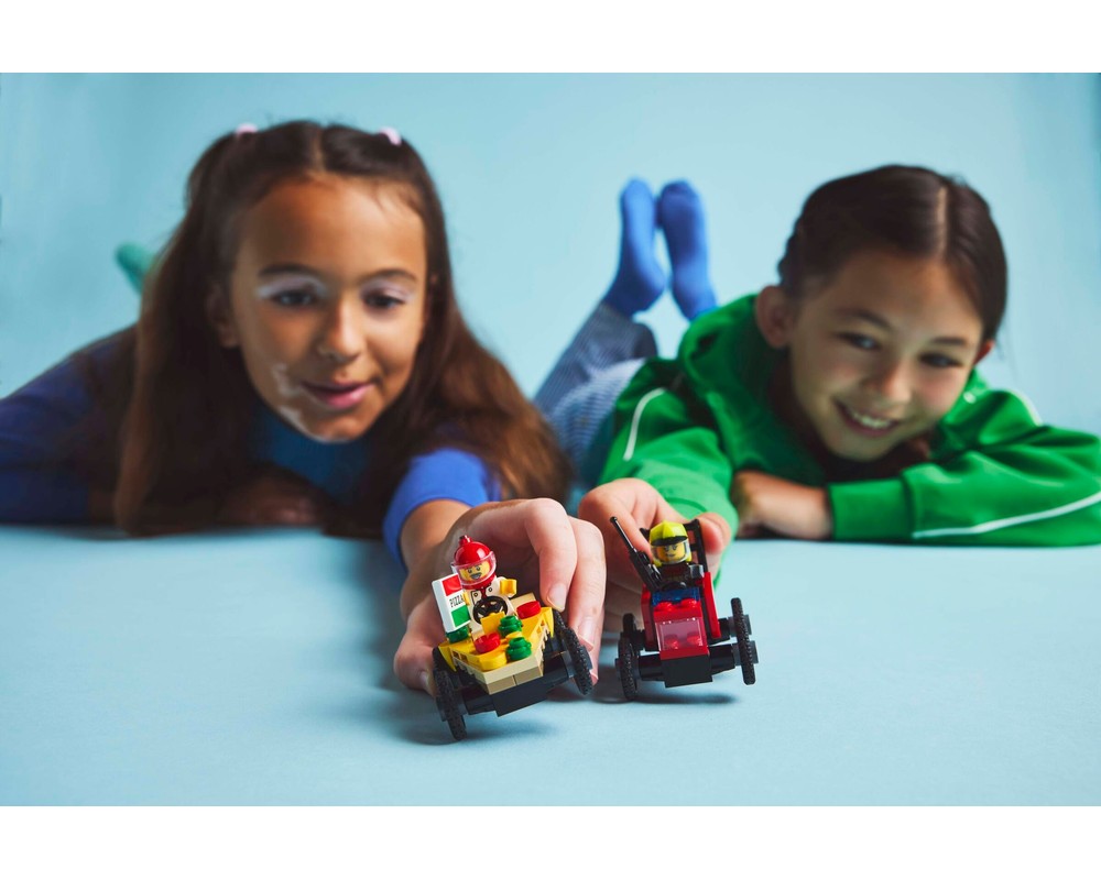 LEGO Set 60458-1 Pizza vs. Fire Truck Race Car Pack (2025 City ...