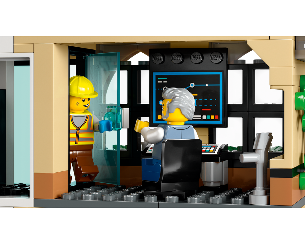 LEGO Set 60469-1 Central Train Station (2025 City > Trains ...