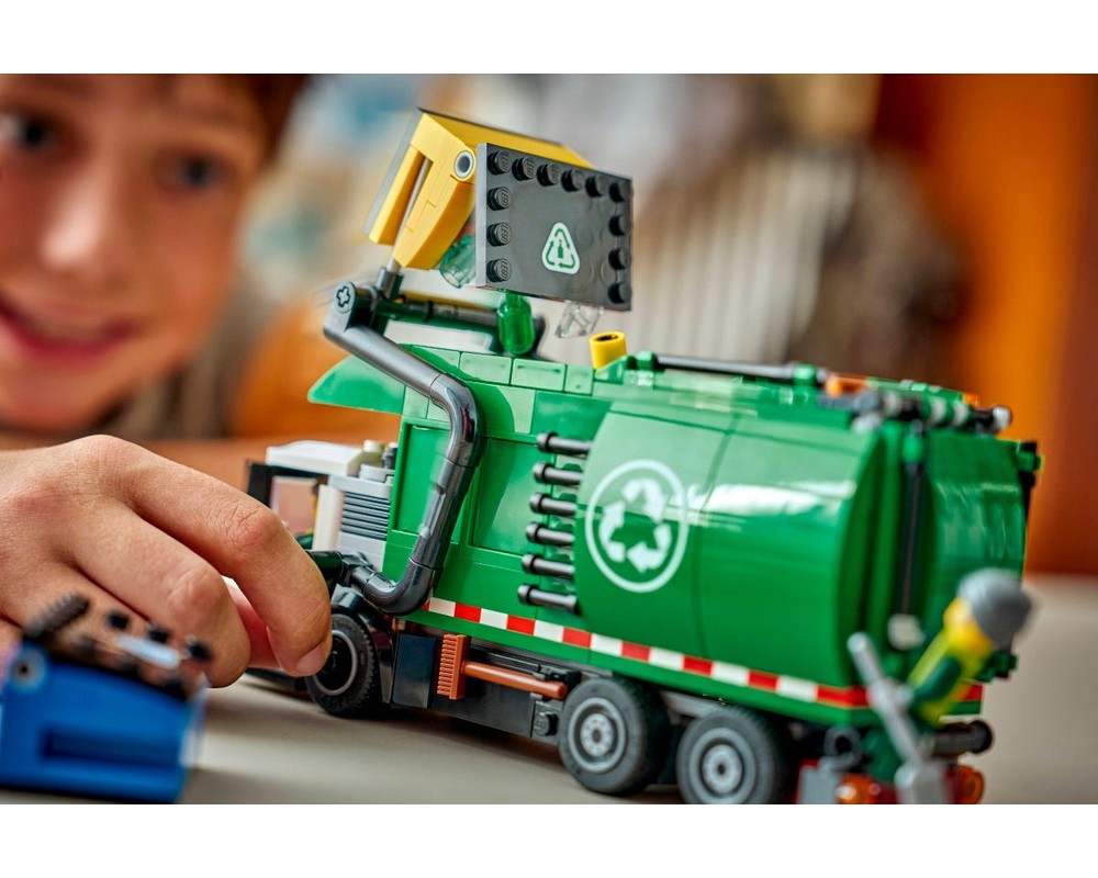 LEGO Set 60495-1 Recycling Truck (2026 City) | Rebrickable - Build with ...
