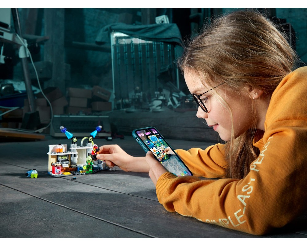 LEGO Set 70418-1 J.B's Ghost Lab (2019 Hidden Side) | Rebrickable ...