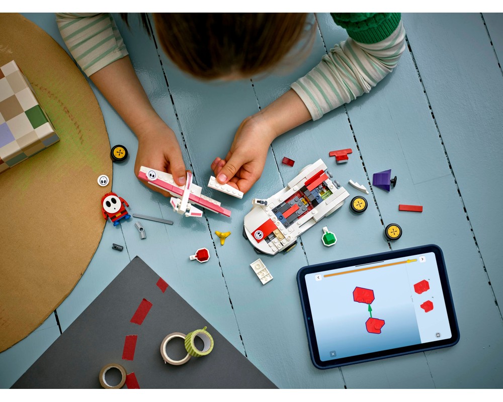 LEGO Set 72045-1 Mario Kart – Shy Guy & P-Wing (2025 Super Mario ...