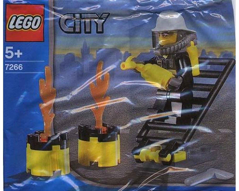 LEGO Set 7266-1 Fireman (2005 City > Fire) | Rebrickable - Build with LEGO