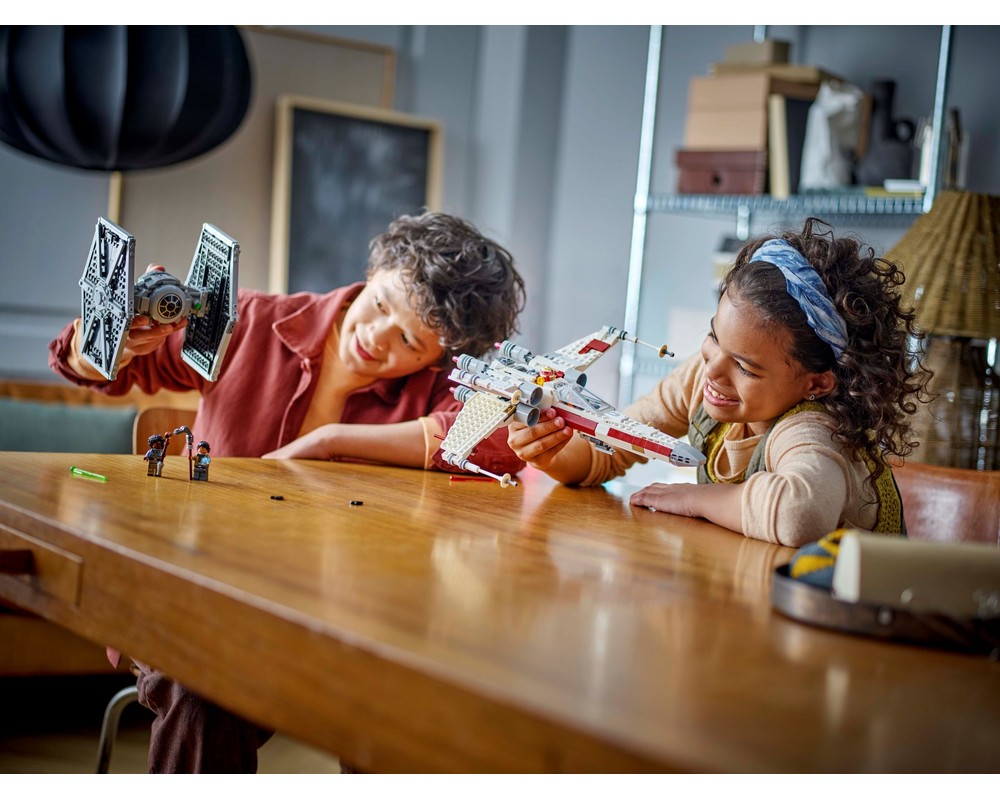 LEGO Set 75393-1 TIE Fighter & X-wing Mash-up (2024 Star Wars ...