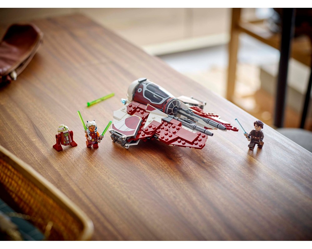 LEGO Set 75401-1 Ahsoka's Jedi Interceptor (2025 Star Wars ...