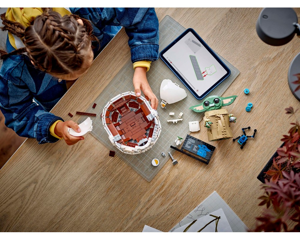 LEGO Set 75403-1 Grogu with Hover Pram (2025 Star Wars) | Rebrickable ...