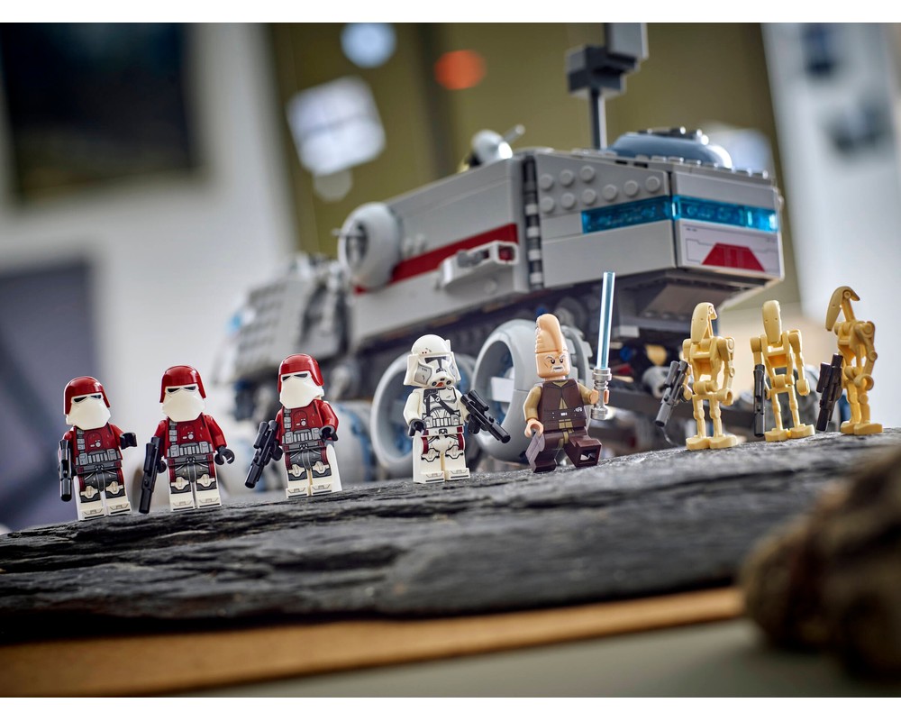 LEGO Set 75413-1 Republic Juggernaut (2025 Star Wars) | Rebrickable ...