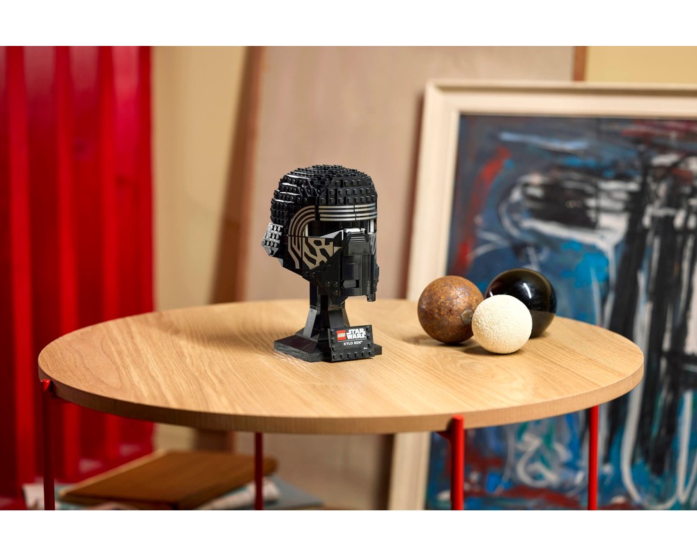 LEGO Set 75415-1 Kylo Ren Helmet (2025 Star Wars) | Rebrickable - Build ...