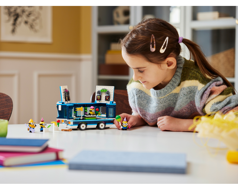 LEGO Set 75581-1 Minions' Music Party Bus (2024 Despicable Me 4 ...
