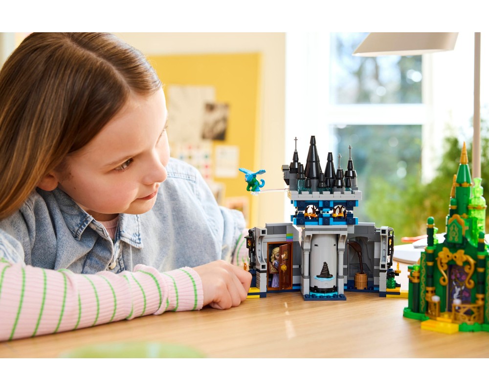 LEGO Set 75689-1 Emerald City & Kiamo Ko Castle (2025 Wicked ...