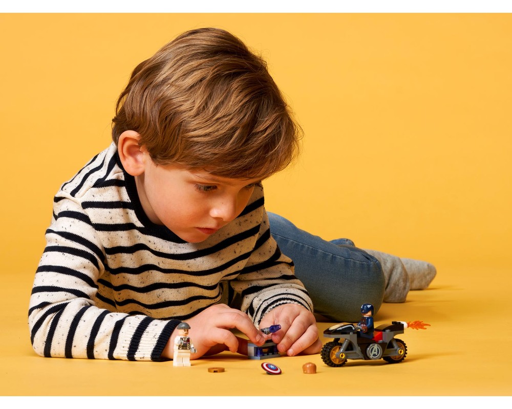 LEGO Set 76189-1 Captain America and Hydra Face-Off (2021 Super Heroes ...