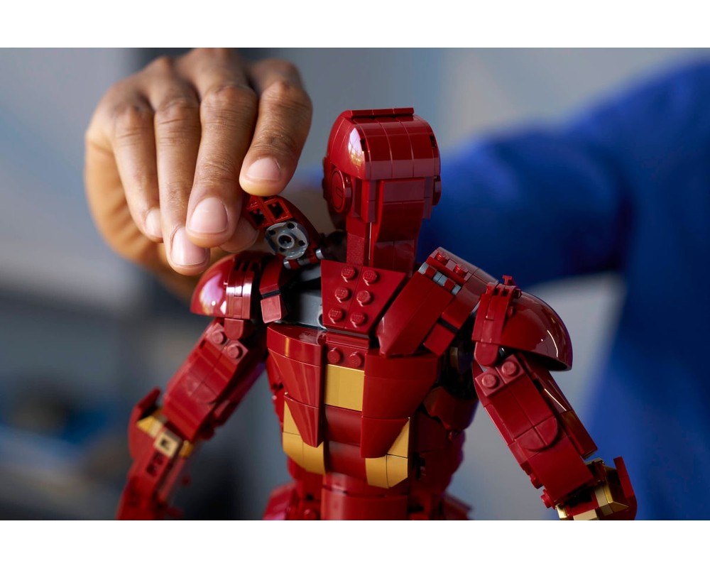LEGO Set 76344-1 Iron Man Mark 3 Collectors' Edition (2026 Super Heroes ...