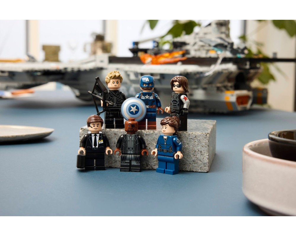 LEGO Set 76354-1 S.H.I.E.L.D. Helicarrier (2026 Super Heroes Marvel ...