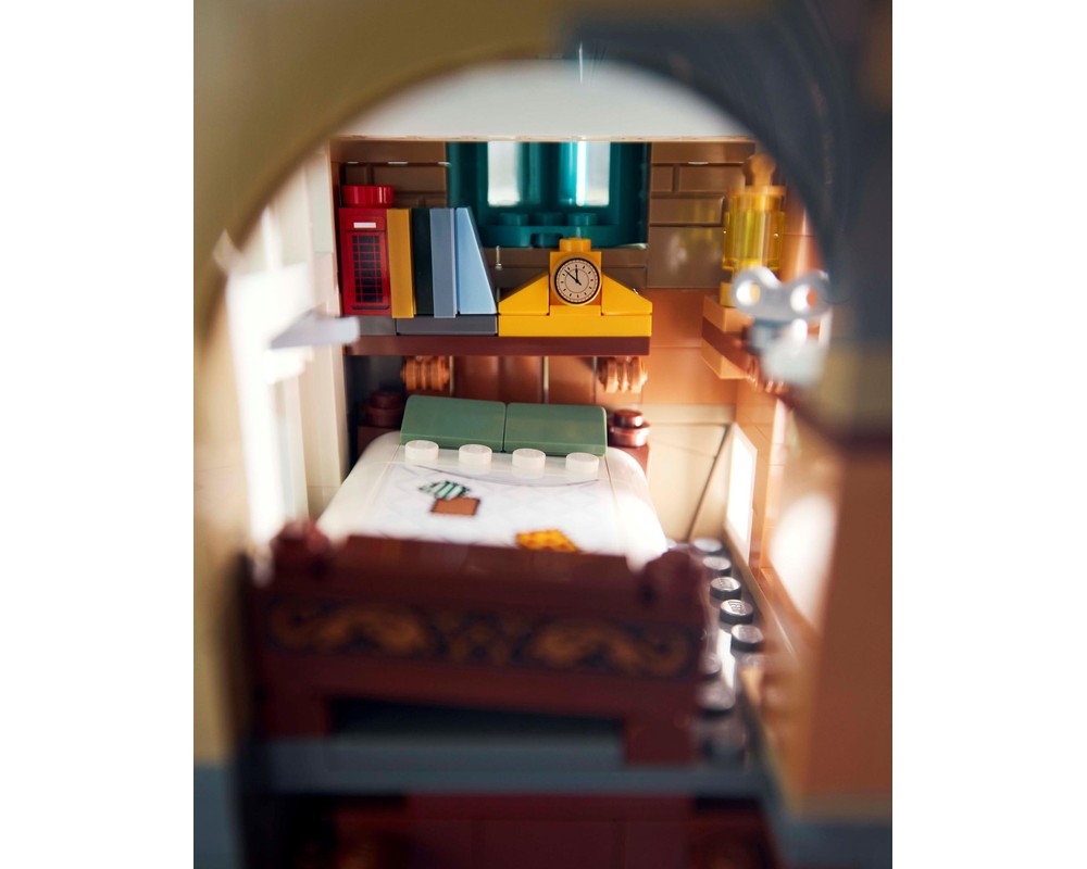 LEGO Set 76437-1 The Burrow – Collectors' Edition (2024 Harry Potter ...