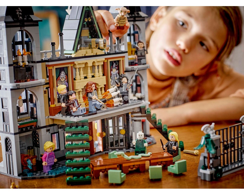 LEGO Set 76453-1 Malfoy Manor (2025 Harry Potter) | Rebrickable - Build ...
