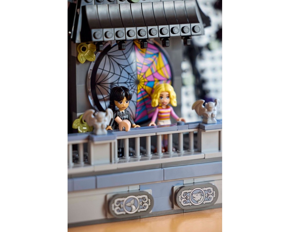 LEGO Set 76781-1 Wednesday & Enid's Dorm Room (2024 Wednesday ...
