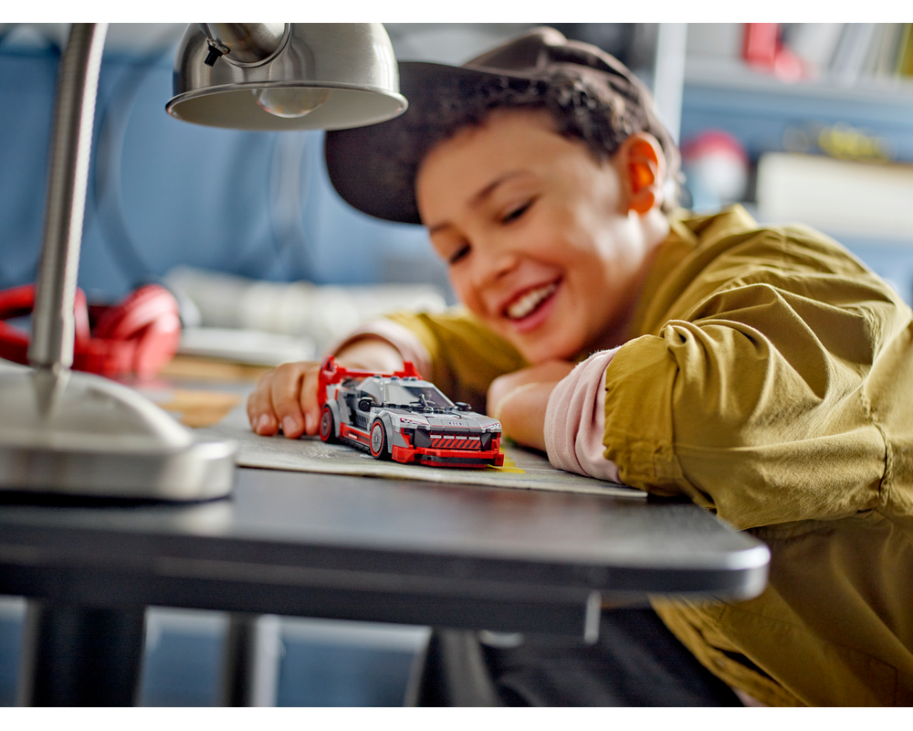 LEGO Set 76921-1 Audi S1 e-tron quattro Race Car (2024 Speed Champions ...