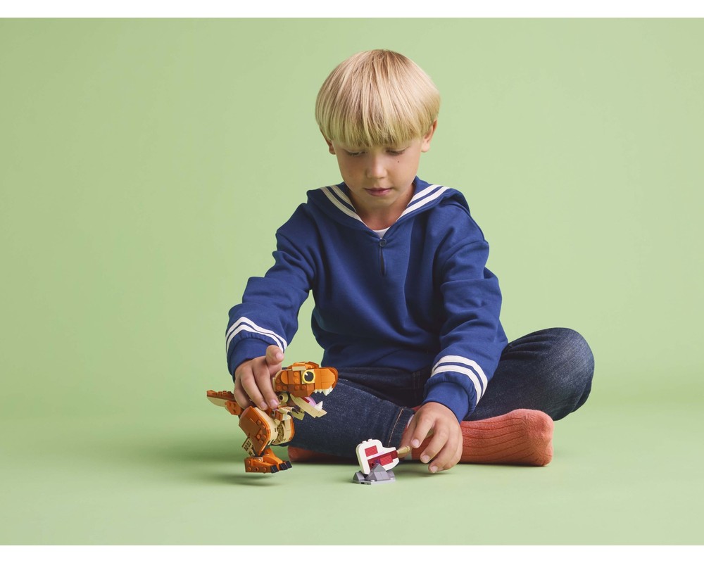 LEGO Set 76967-1 Little Eatie: T. rex (2025 Jurassic World ...