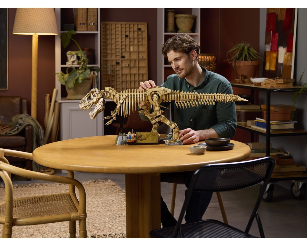 LEGO Set 76968-1 Dinosaur Fossils: Tyrannosaurus Rex (2025 Jurassic ...