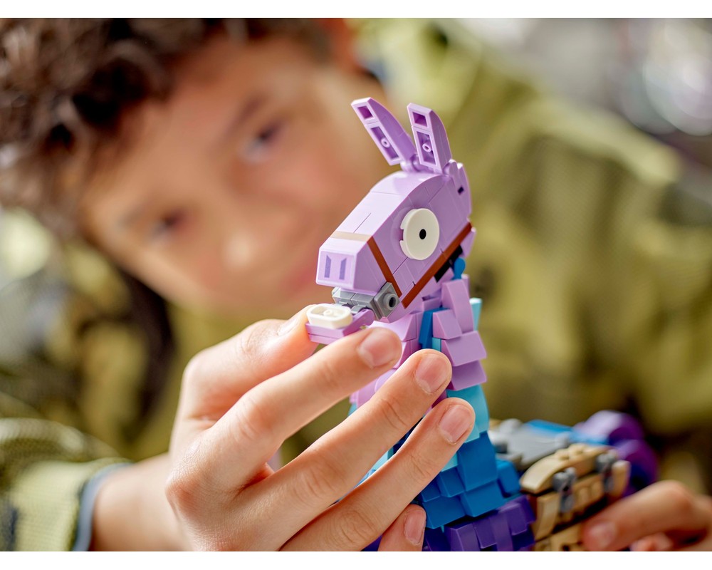 LEGO Set 77071-1 Supply Llama (2024 Fortnite) | Rebrickable - Build ...