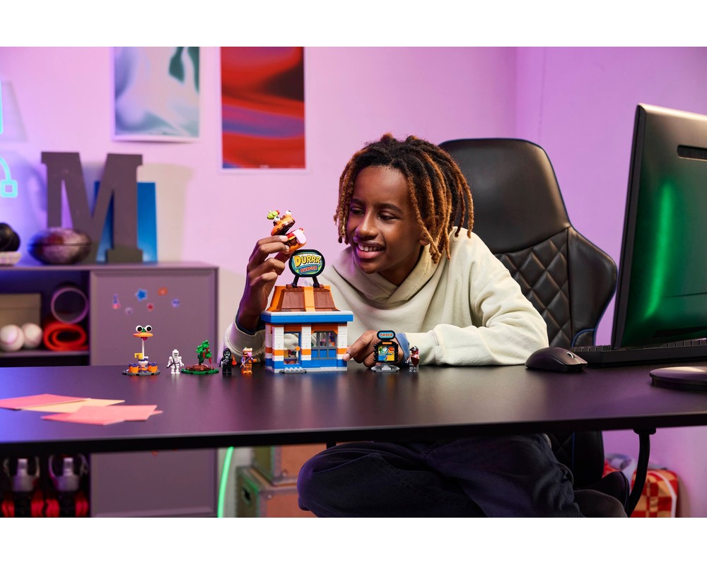 LEGO Set 77076-1 Durrr Burger Restaurant (2025 Fortnite) | Rebrickable ...