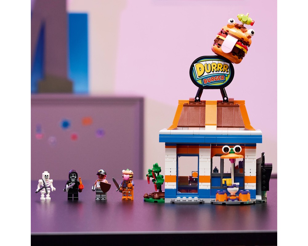 LEGO Set 77076-1 Durrr Burger Restaurant (2025 Fortnite) | Rebrickable ...