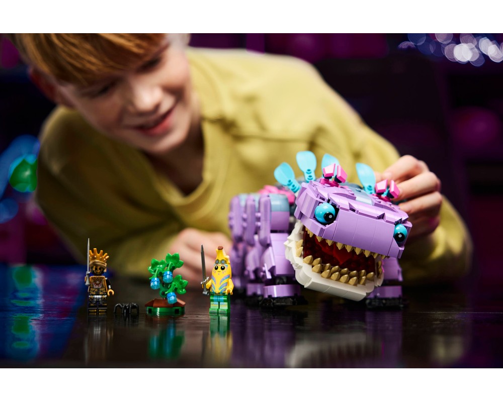 LEGO Set 77077-1 Klombo (2025 Fortnite) | Rebrickable - Build with LEGO