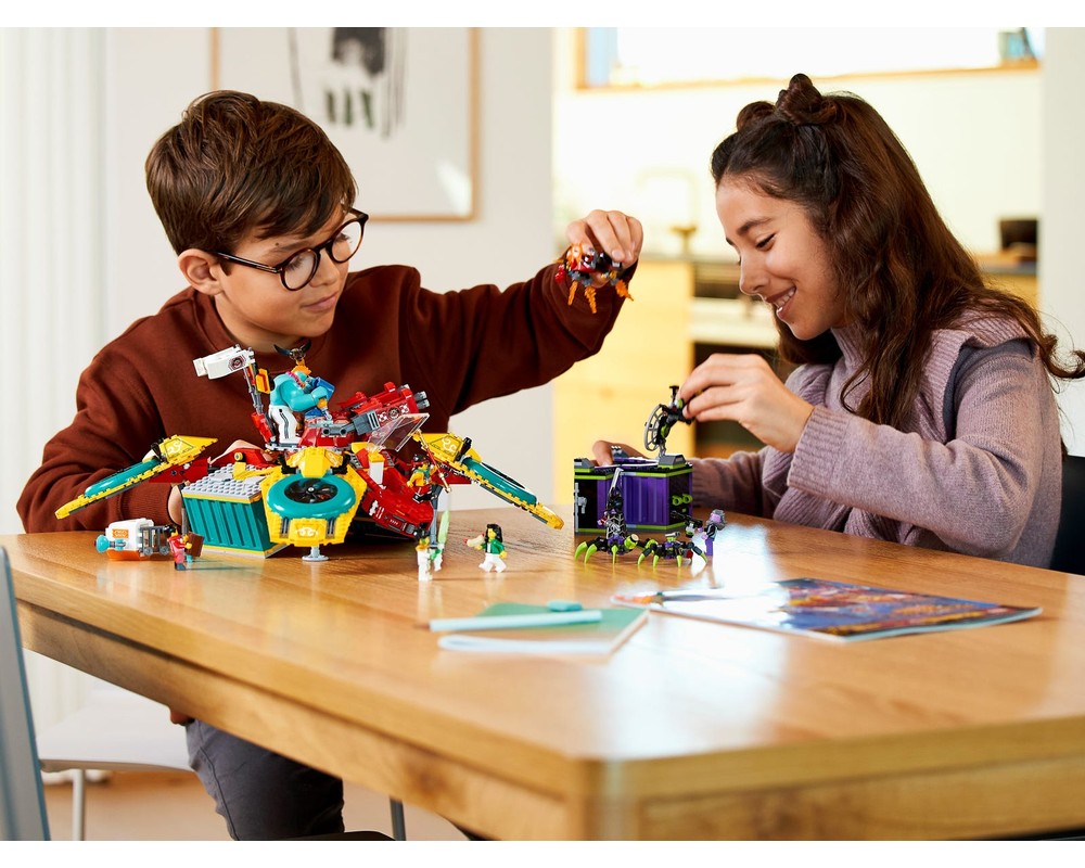 LEGO Set 80023-1 Monkie Kid's Team Dronecopter (2021 Monkie Kid ...