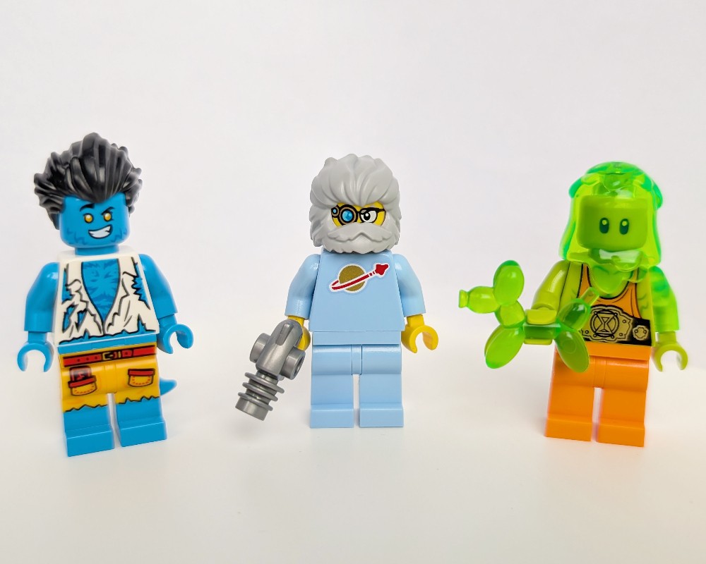 LEGO Set Build-a-Mini-2025 2025 Build-A-Minifigure Station Exclusive ...