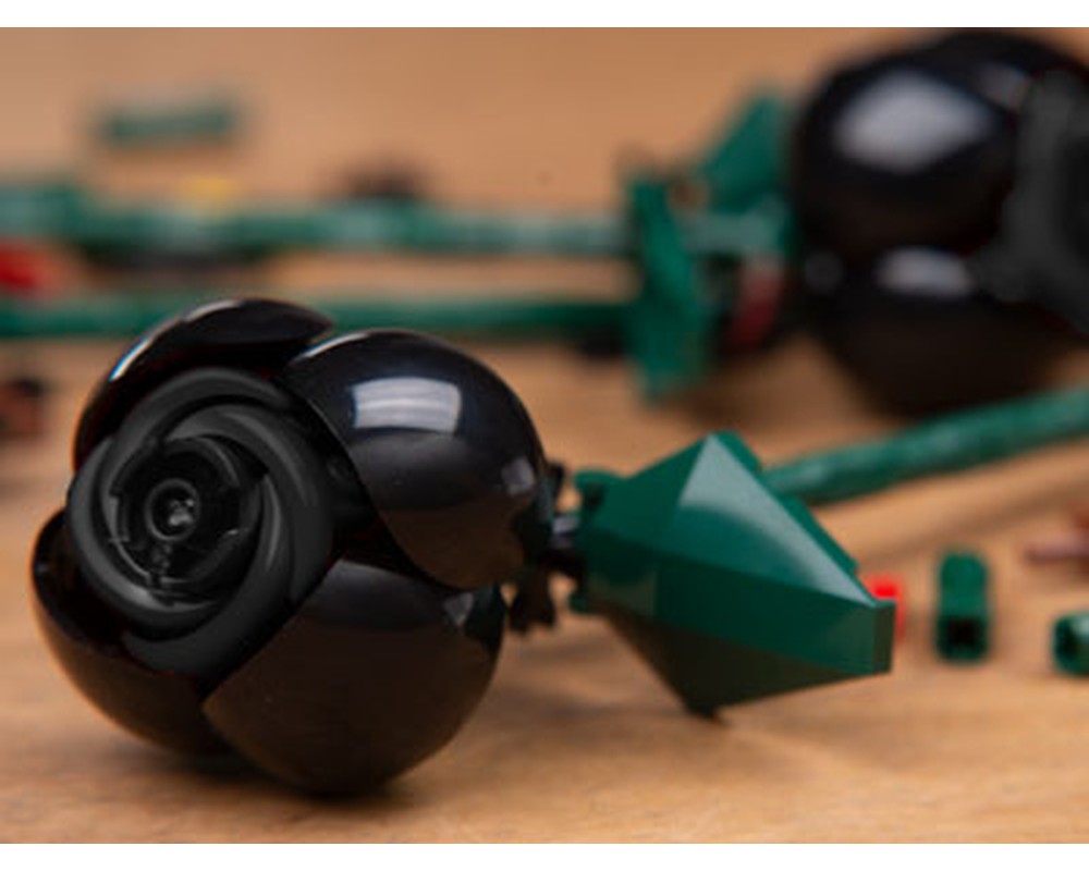 LEGO Set EG00151-1 Black Roses (2024 Other) | Rebrickable - Build with LEGO