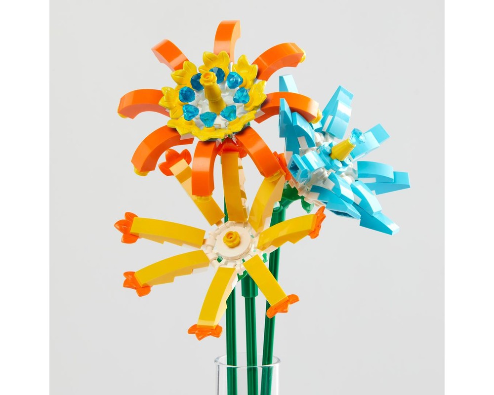 LEGO Set EG00167-1 Blue Diamonds Flower Pack (2025 Other) | Rebrickable ...
