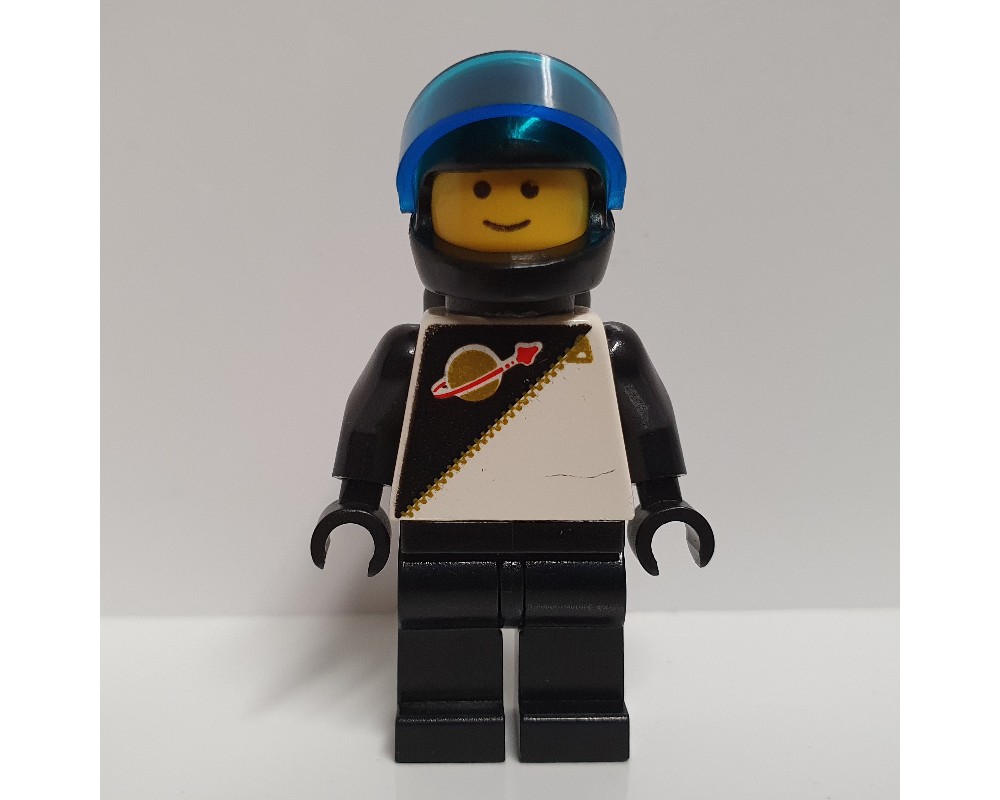 LEGO Set fig-000076 Futuron Spaceman, Black with Airtanks and Dark Blue ...