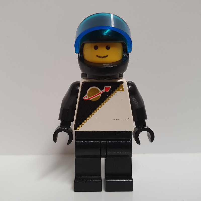 LEGO Set fig-000076 Futuron Spaceman, Black with Airtanks and Dark Blue ...