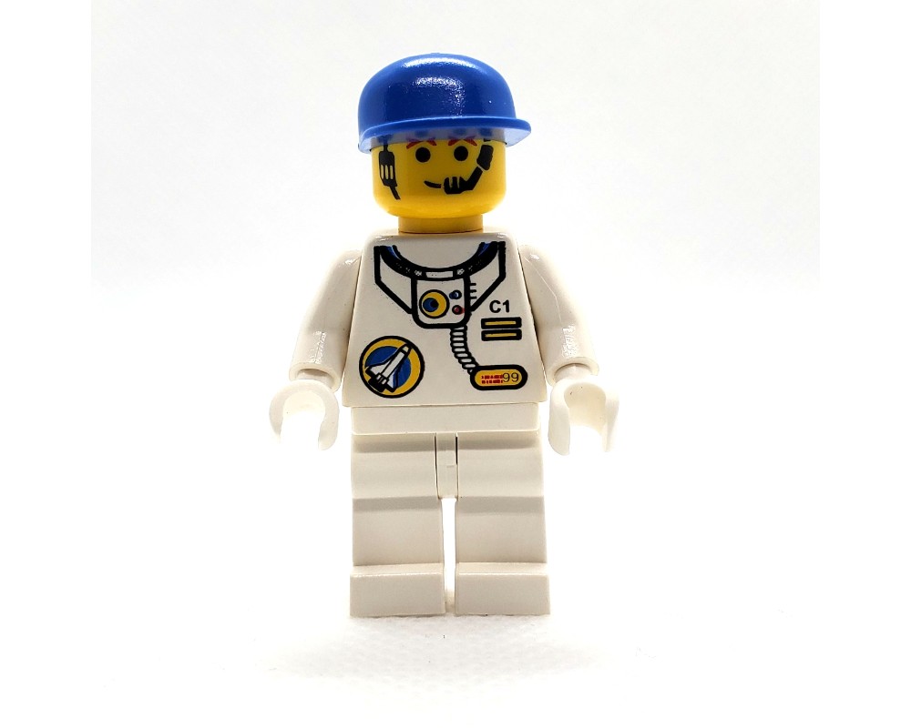 LEGO Set fig-000361 Astronaut, White, Blue Cap, Headset | Rebrickable ...