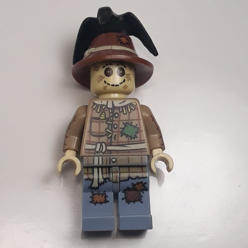 LEGO Set fig-001019 Scarecrow | Rebrickable - Build with LEGO