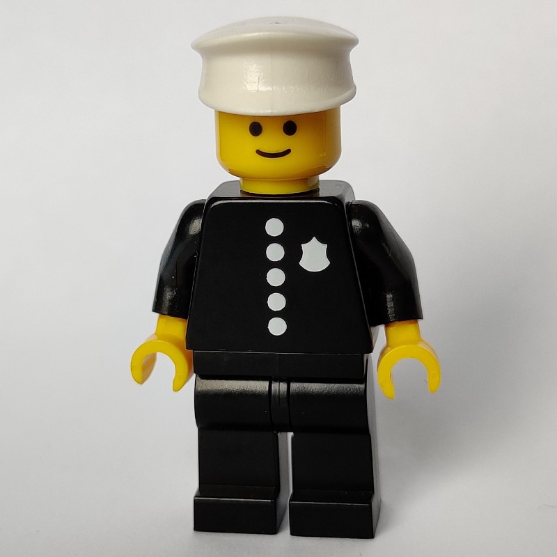 LEGO Set fig-001744 Classic Police Officer (2018 Collectible ...