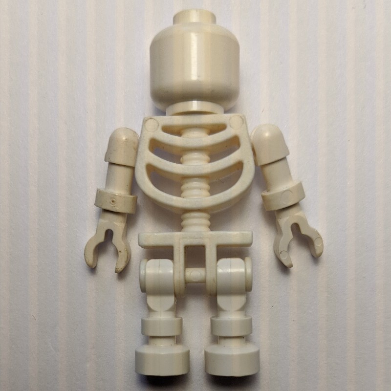 LEGO Set fig-002229 Skeleton, Standard Face, Ball Joint Arms (3626b ...
