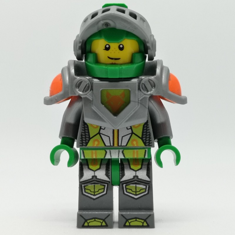 LEGO Set fig-003189 Aaron Fox with 1 x 2 Plate with Clip on Back ...