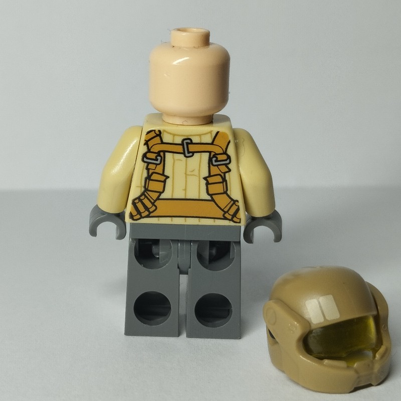 LEGO Set fig-004200 Resistance Soldier, Dark Tan Helmet, Tan Shirt ...