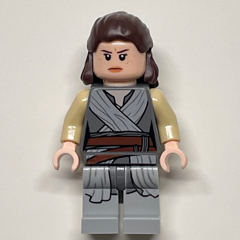 LEGO Set fig-004293 Rey, Light Bluish Gray Robe | Rebrickable - Build ...