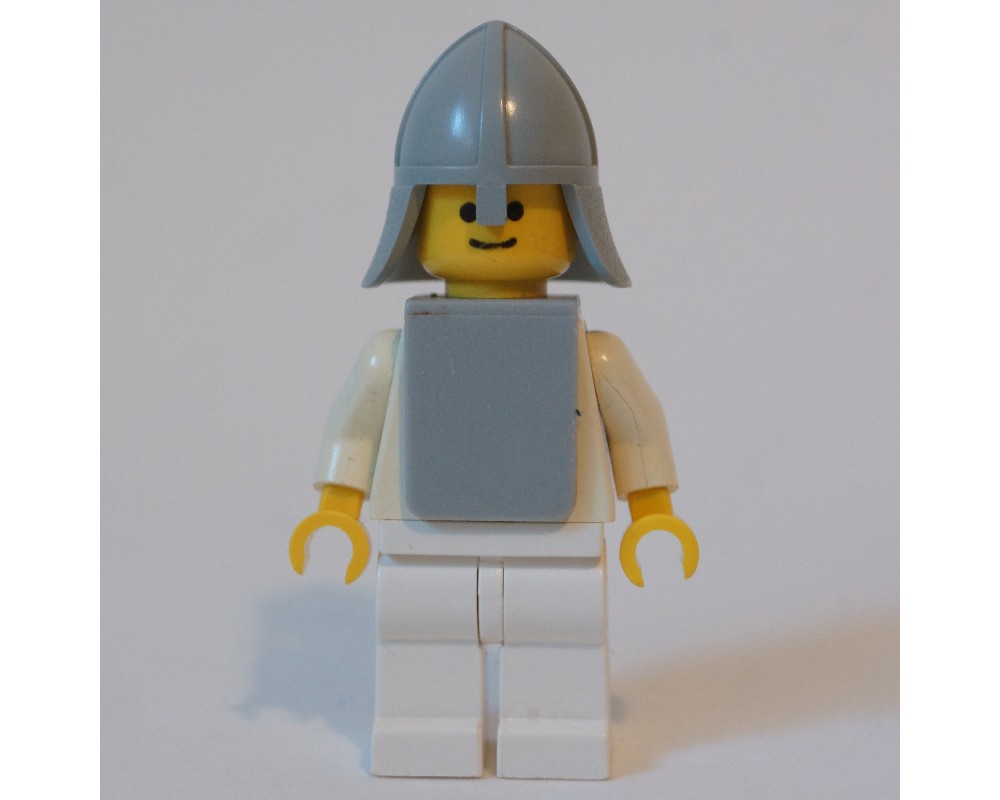 LEGO Set fig-004438 Knight (Yellow Castle) - White | Rebrickable ...
