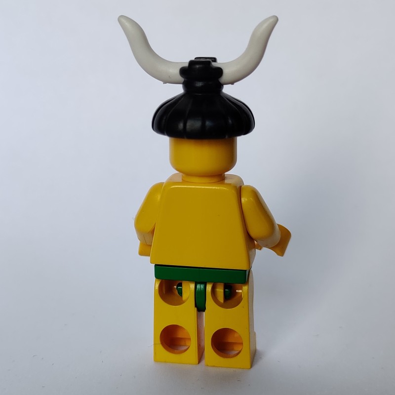 LEGO Set fig-005502 Islander - Male | Rebrickable - Build with LEGO