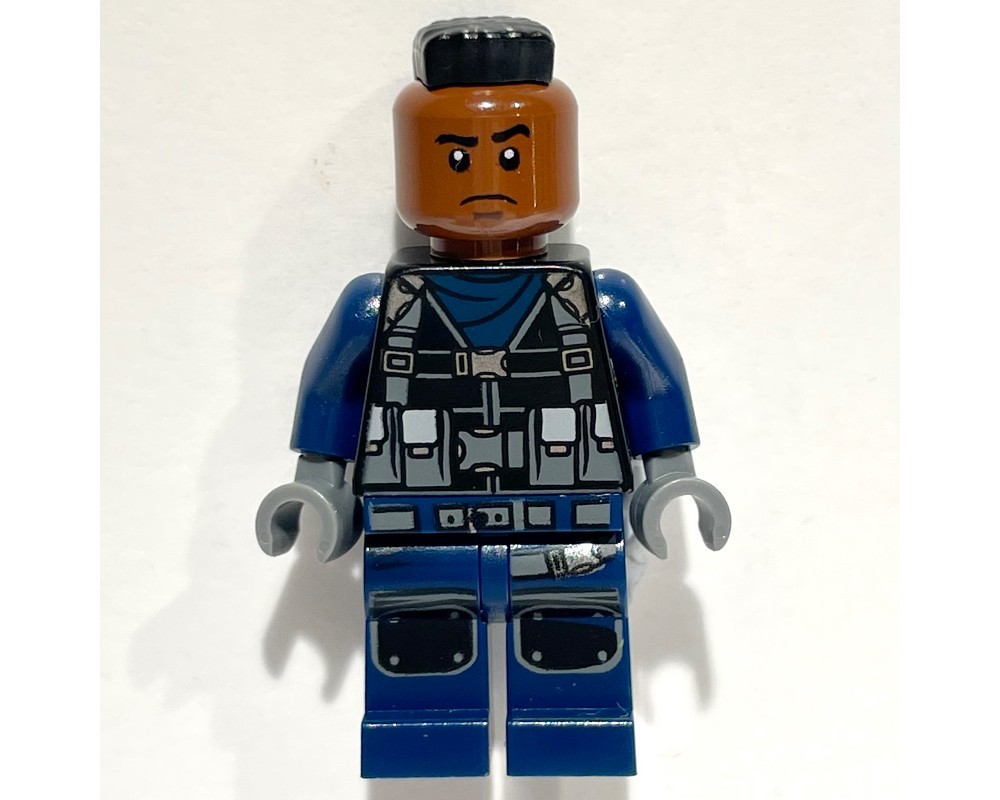 LEGO Set fig-006010 Tracker with Mohawk | Rebrickable - Build with LEGO