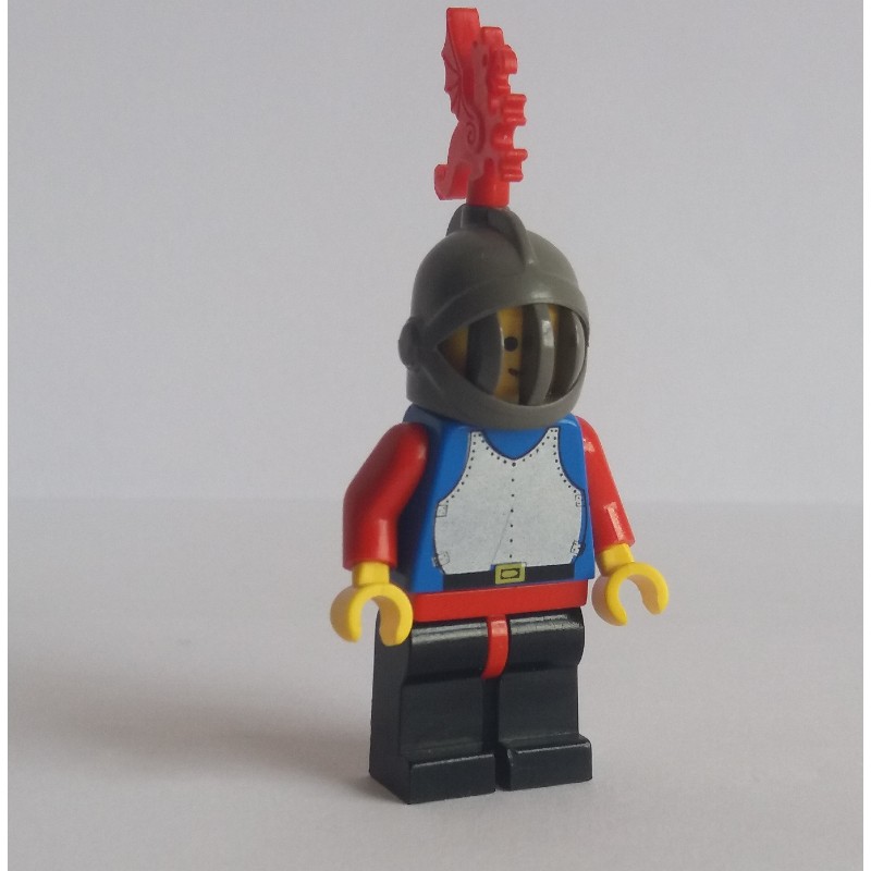LEGO Set fig-006586 Knight (Breastplate on Blue) - Black Legs, Red ...