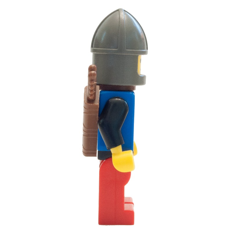 LEGO Set fig-006737 Archer (Scale Mail on Blue) - Black Arms, Red Legs ...