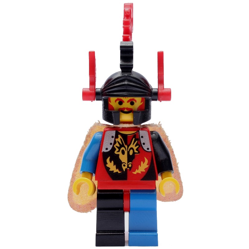 LEGO Set fig-006899 Dragon Master (Dragon Knights) - Red Plumes, Cape ...