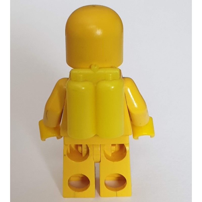 LEGO Set fig-006908 Classic Spaceman, Yellow with Airtanks (3842a ...