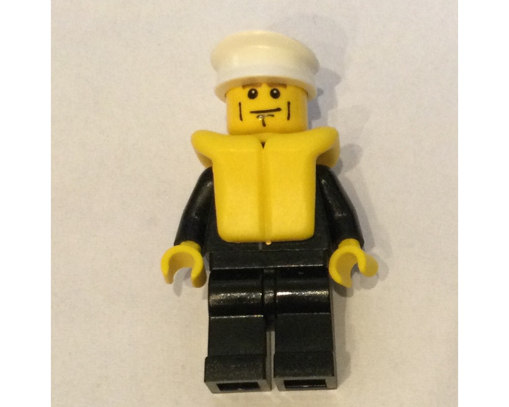 LEGO Set fig-007795 Policeman, Black Suit with Badge, White Hat, Yellow ...