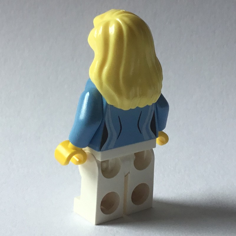 LEGO Set fig-008062 Woman, Medium Blue Polo Shirt with Necklace, White ...