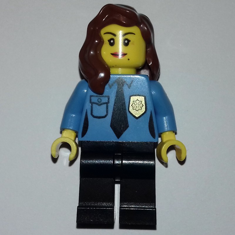 LEGO Set fig-008227 Policewoman, Medium Blue Shirt with Tie and Badge ...