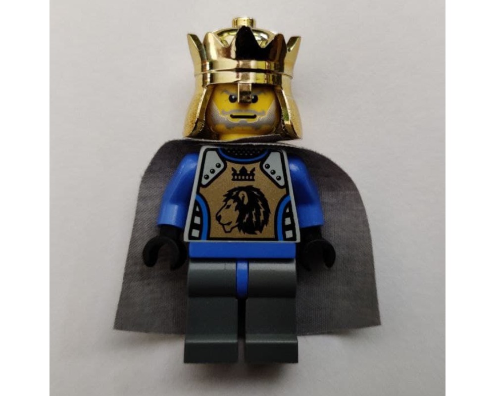 LEGO Set fig-009250 King Mathias, Gold Armor, Light Bluish Gray Cape ...